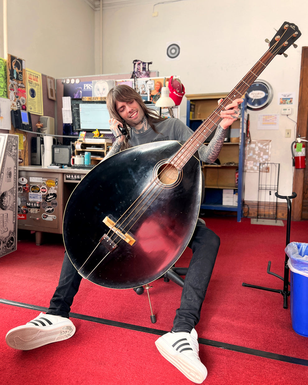 Gibson Style J Mando Bass (1927) – Elderly Instruments