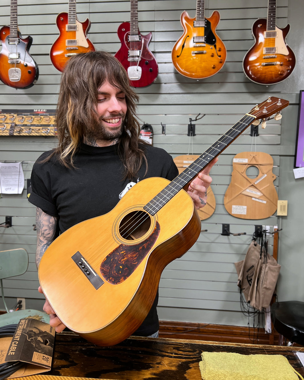 AS-IS Instruments & Gear – Elderly Instruments